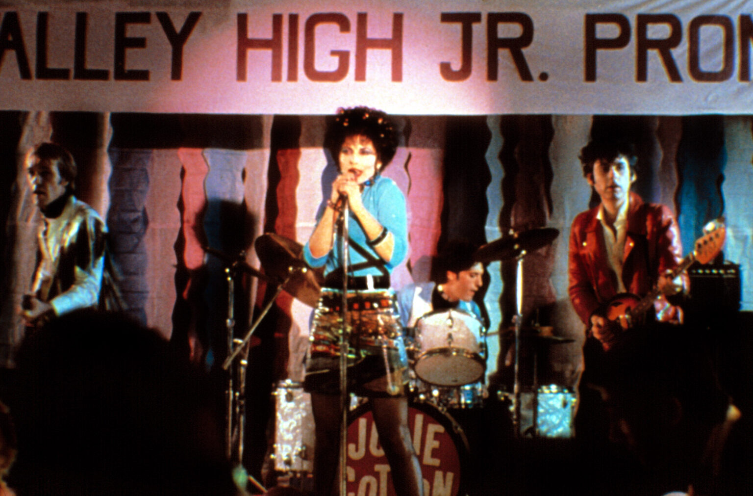 We Are Still Melting With 'Valley Girl' & Its Totally Awesome Soundtrack