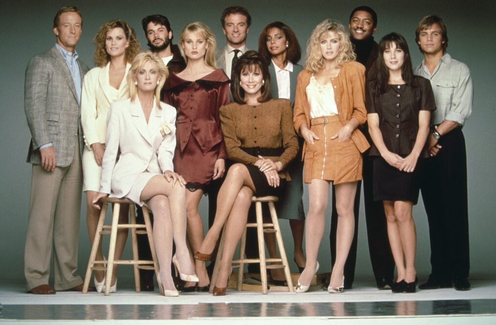 Donna Mills Talks Knots Landing Resurgence Of Shoulder Pads And New Lifetime Series Dawn