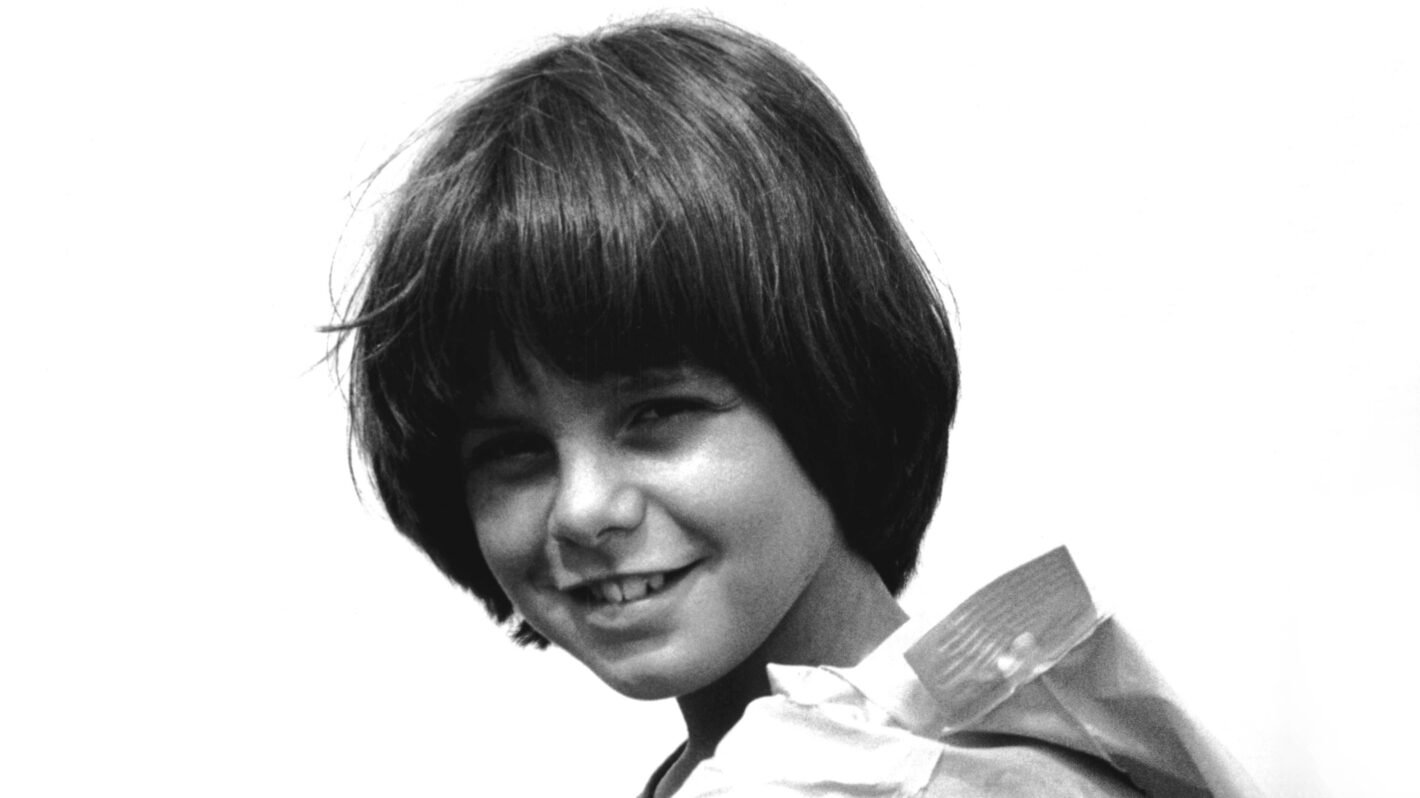 Stars We’ve Loved And Lost - Remind Magazine