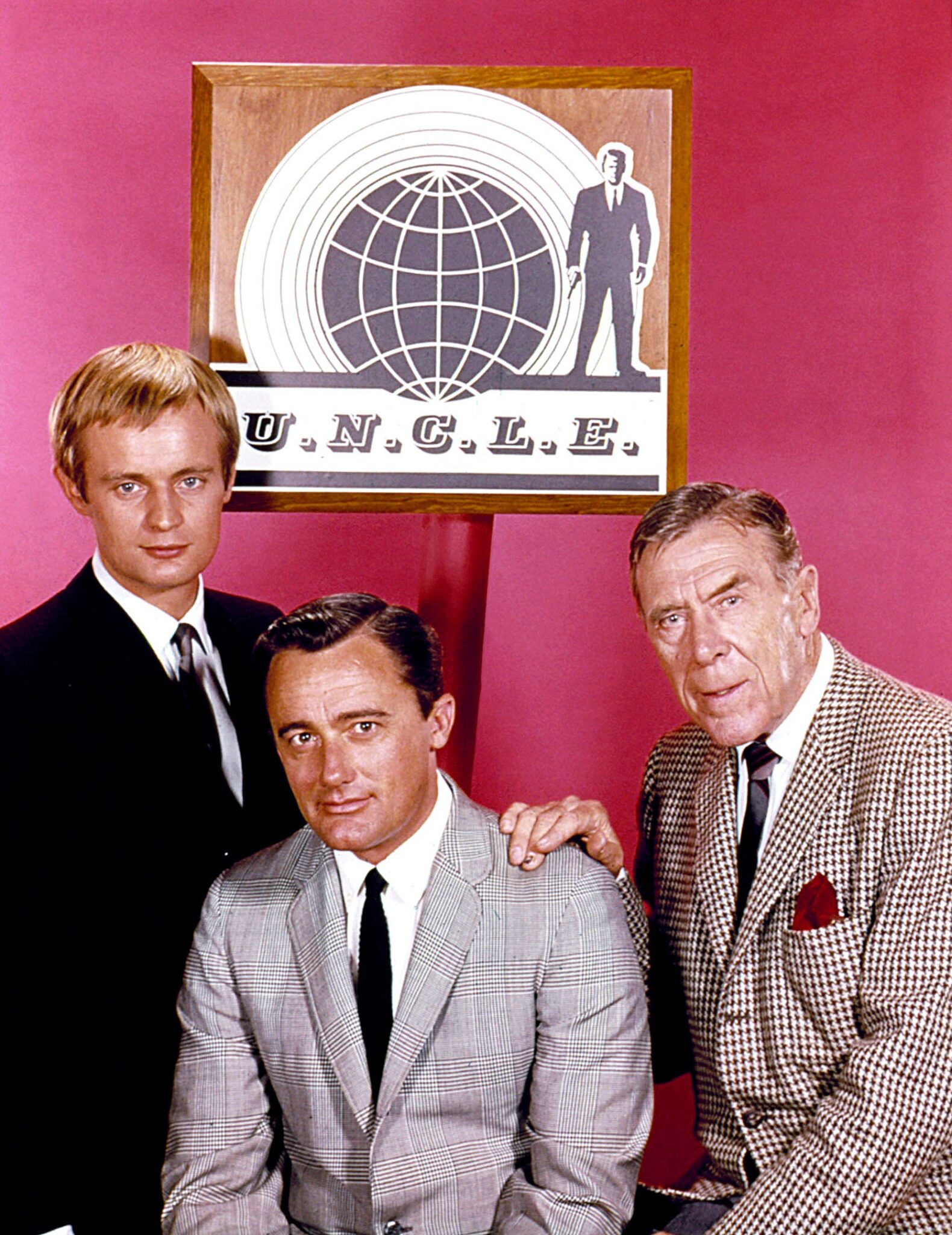 Some of the Best Episodes of 'The Man From U.N.C.L.E' Starring the Late ...