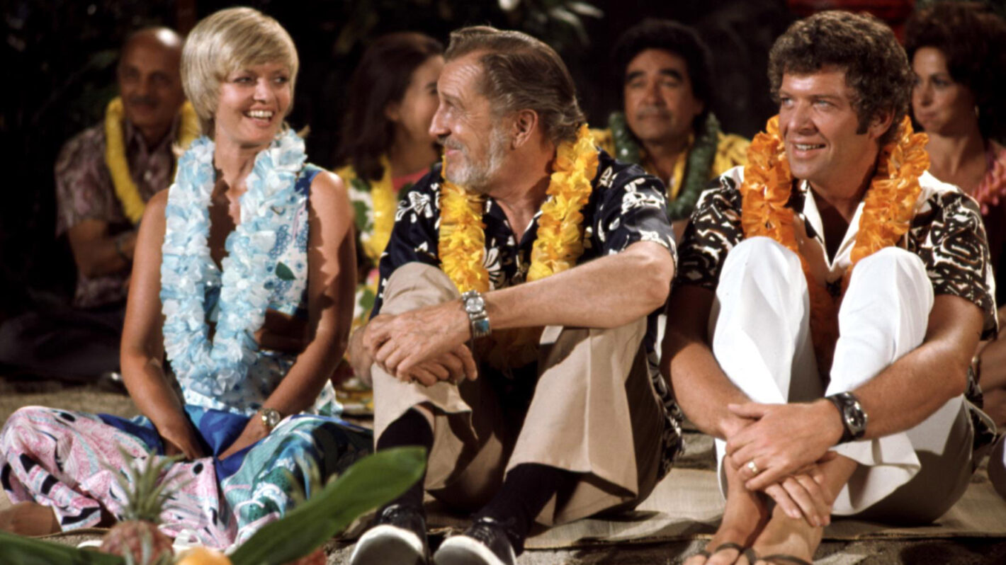 Whatever Happened to the Cursed Tiki Idol from the Brady's Hawaiian ...