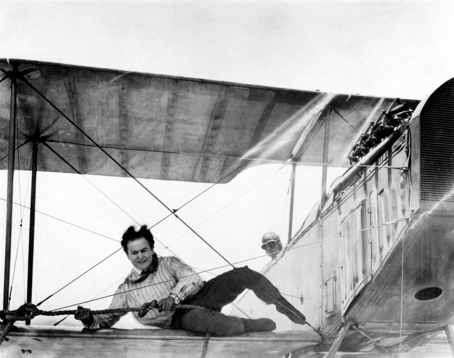 The Strange Events Surrounding Magician Harry Houdini's Death on ...