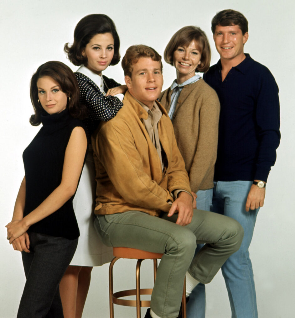 5 Interesting Facts About Actor Ryan O'Neal Plus Rare Photos