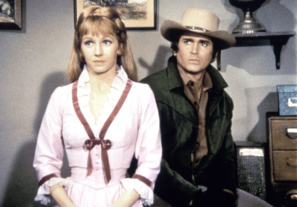 20 of the Hottest Bombshells That Guest Starred on 'Bonanza'