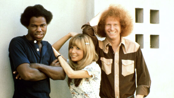 REUNION! ‘Electra Woman and Dyna Girl­’ Stars Deidre Hall and Judy ...