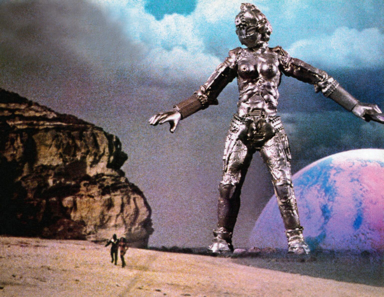 'Starcrash': Of Course Roger Corman Was Involved With One of the Most Entertaining of the Late ...