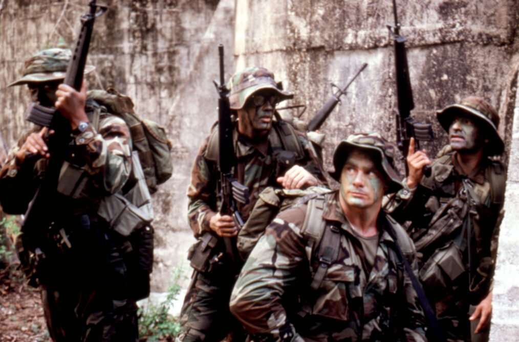 20 Classic War Films That Continue To Touch Our Hearts & Minds