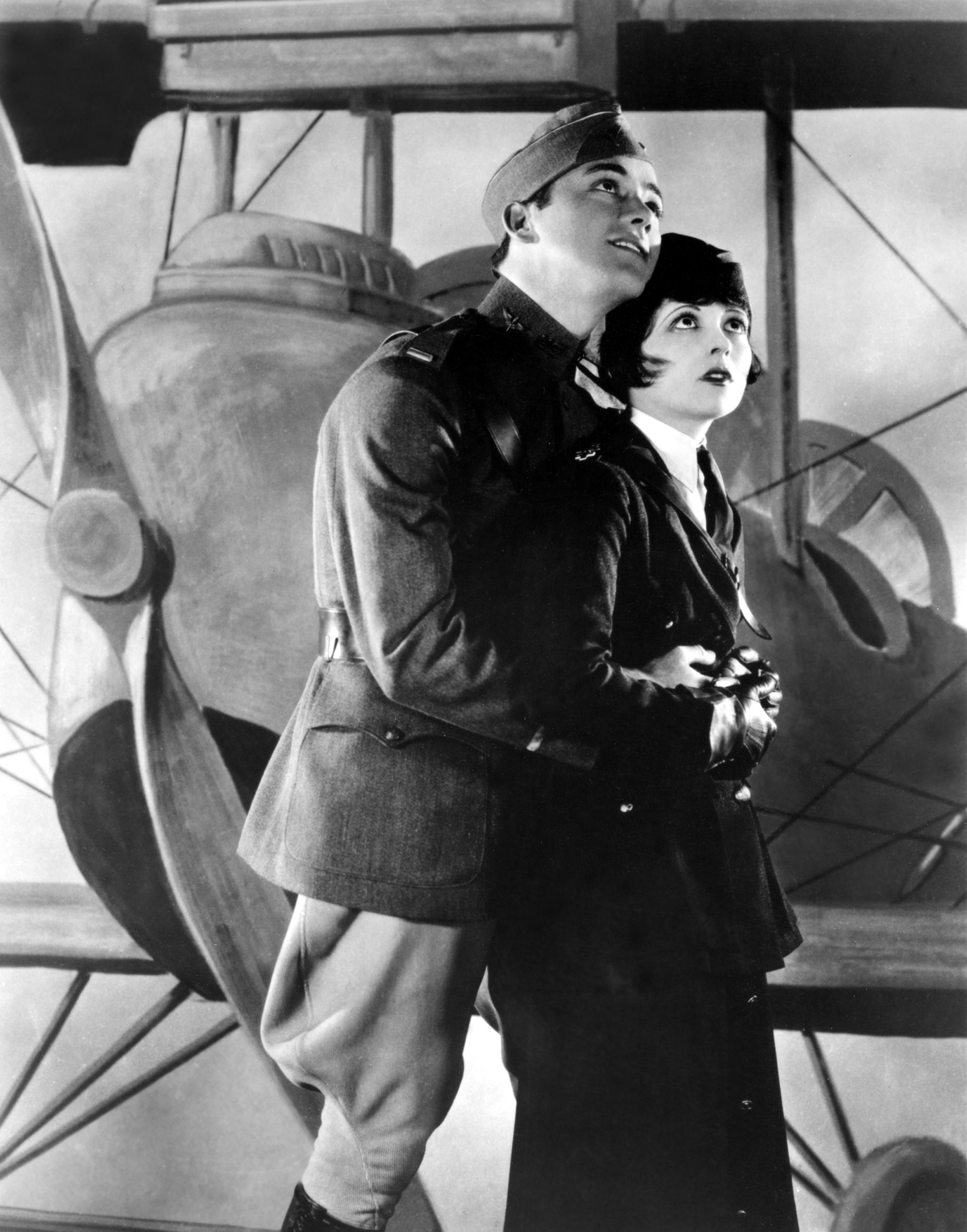 20 Classic War Films That Continue To Touch Our Hearts & Minds