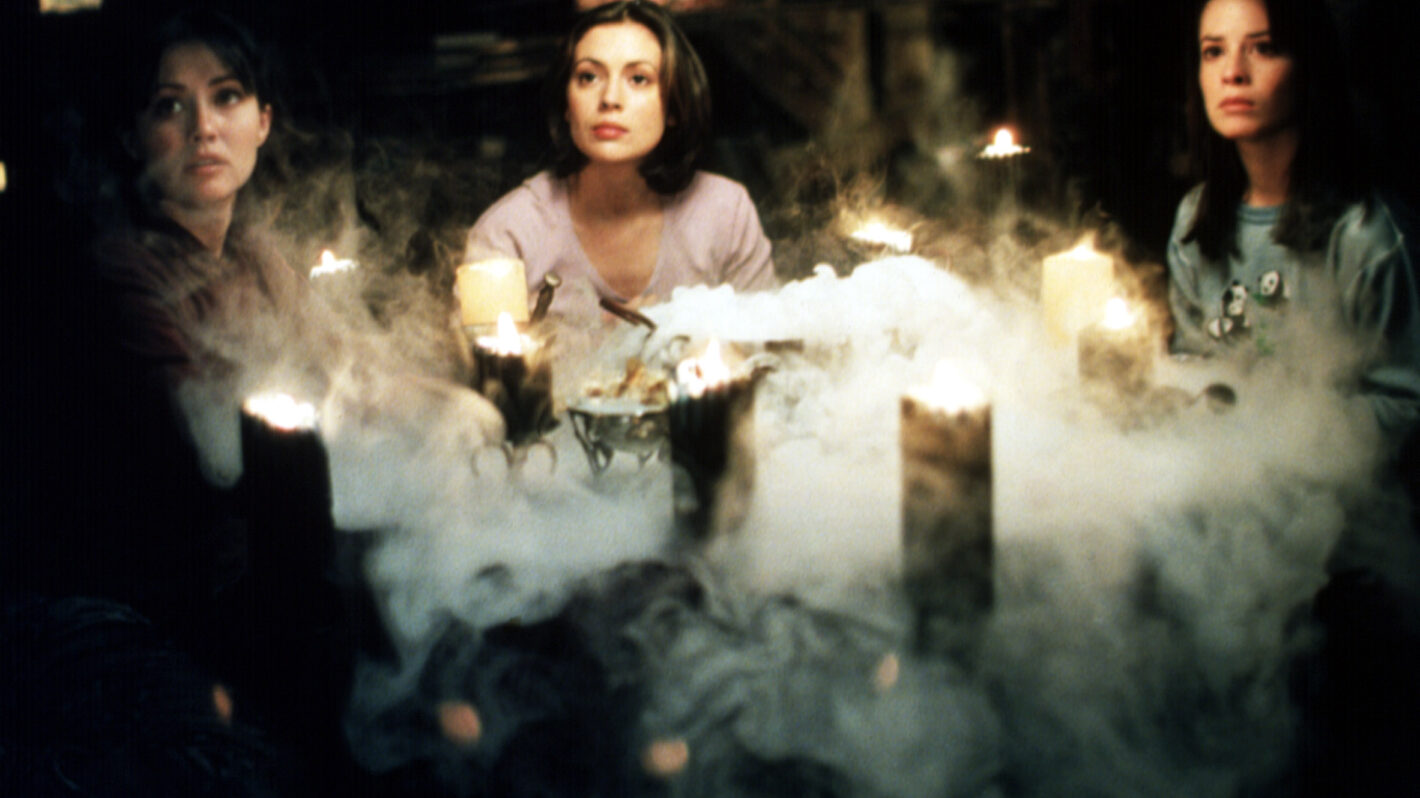 TNT Airing Best of Prue 'Charmed' Marathon As Tribute to Shannen ...