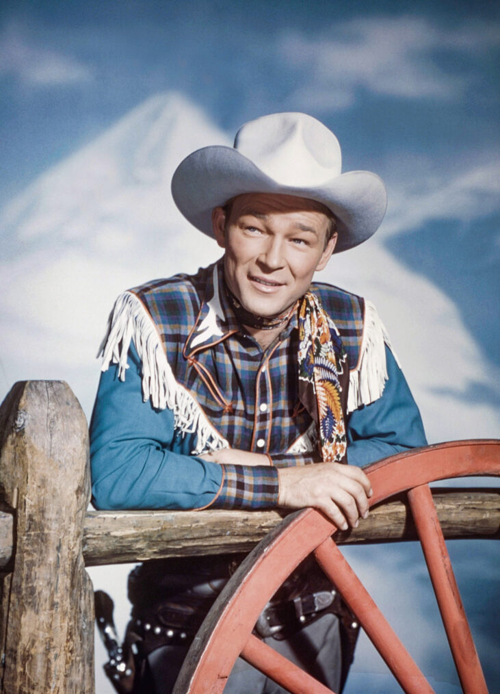 'Top Gun' Star Val Kilmer's Strange Connections to Bob Dylan, 50 Cent, Roy Rogers, Charles Manson