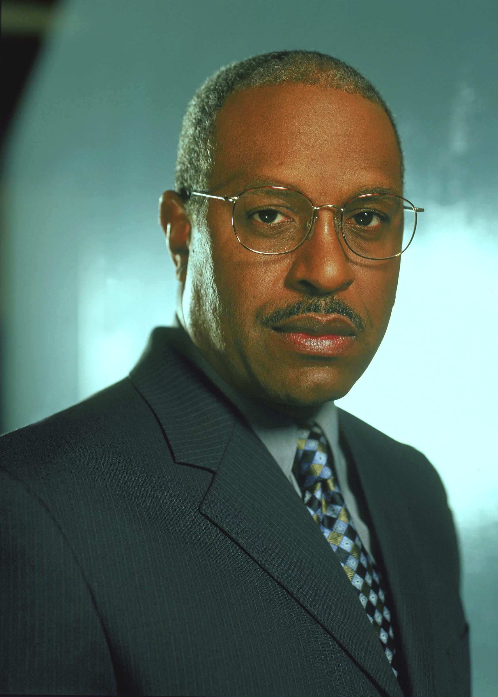 X-Files Ultimate Watch Guide: Best Episodes & Where to Watch