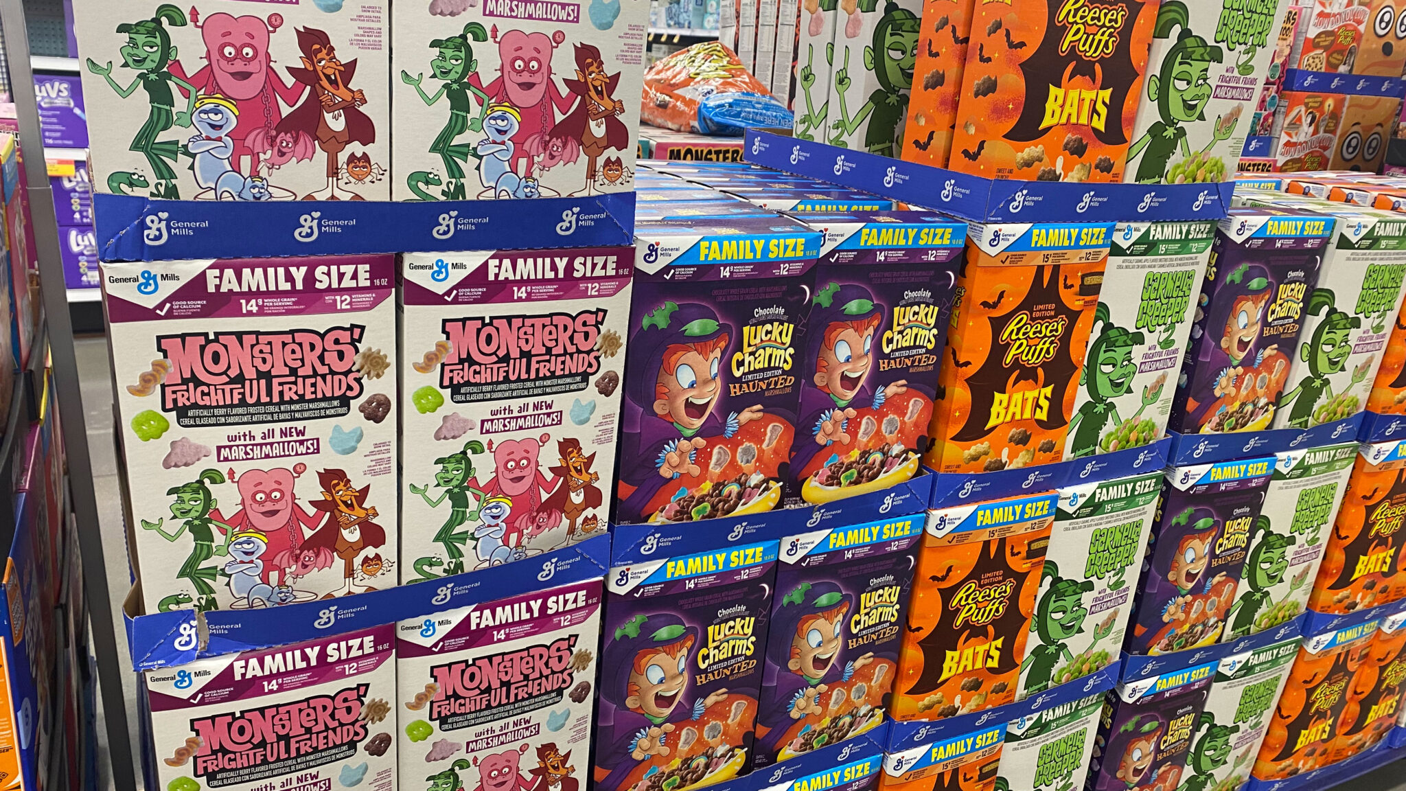 Frakenberry & Count Chocula With Marshmallow Friends Out Now