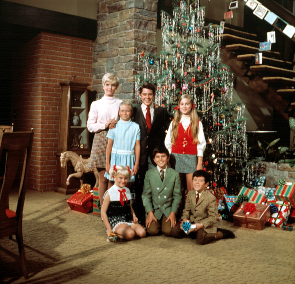 ‘A Very Merry MeTV’ 2024 Schedule on the MeTV Network