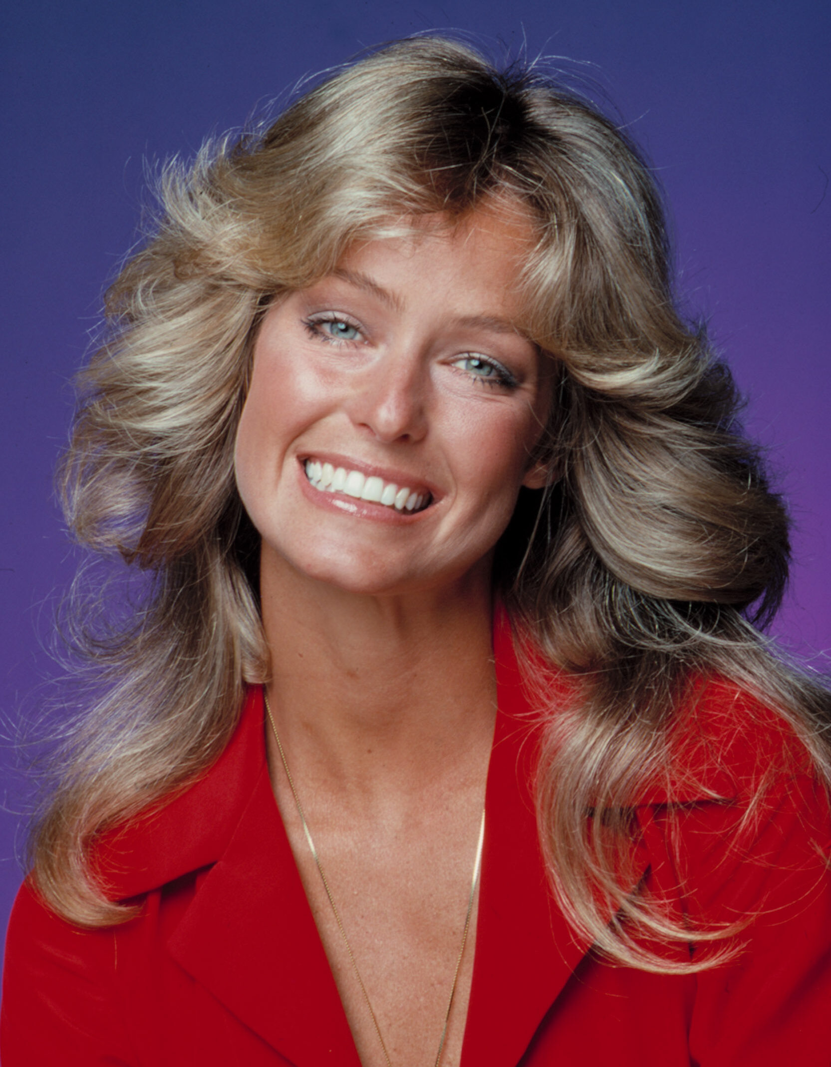Farrah Fawcett Wanted to Live With Cher During Her Final Days. Here's ...