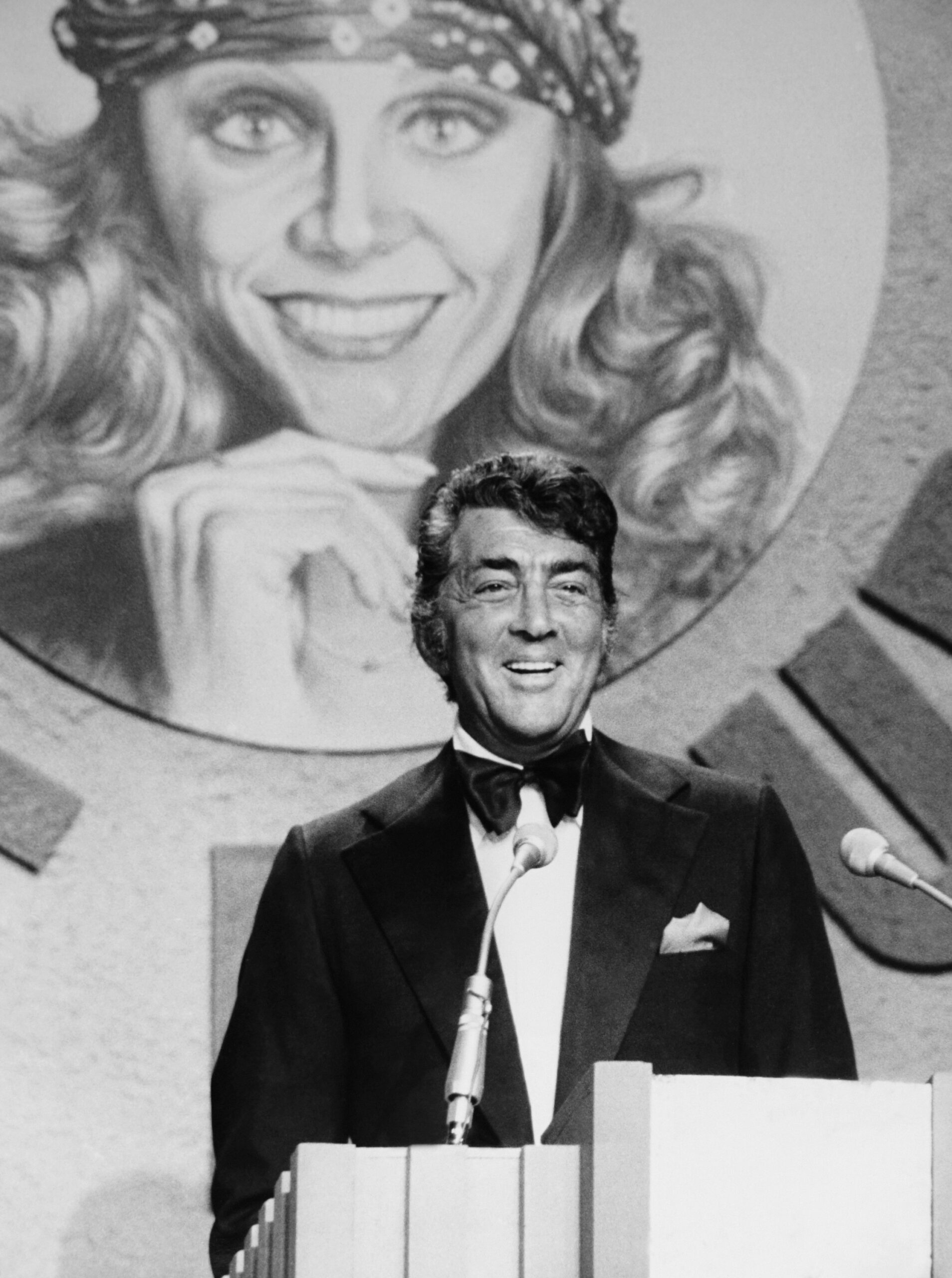 Catchy Comedy Will Broadcast 'Dean Martin Thanksgiving Roast' Marathon