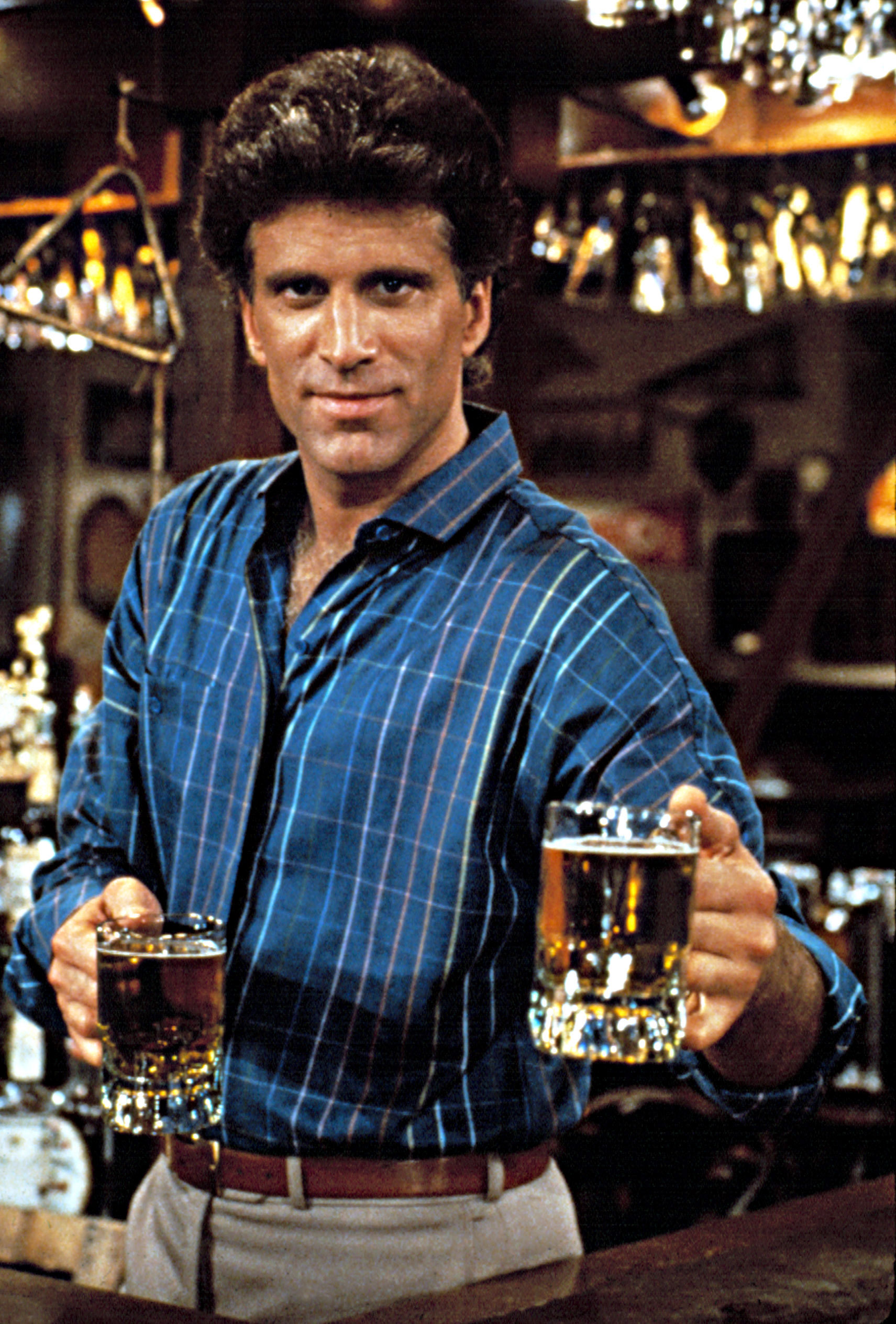 George Wendt Died on the 32nd Anniversary of the 'Cheers' Finale: Facts ...