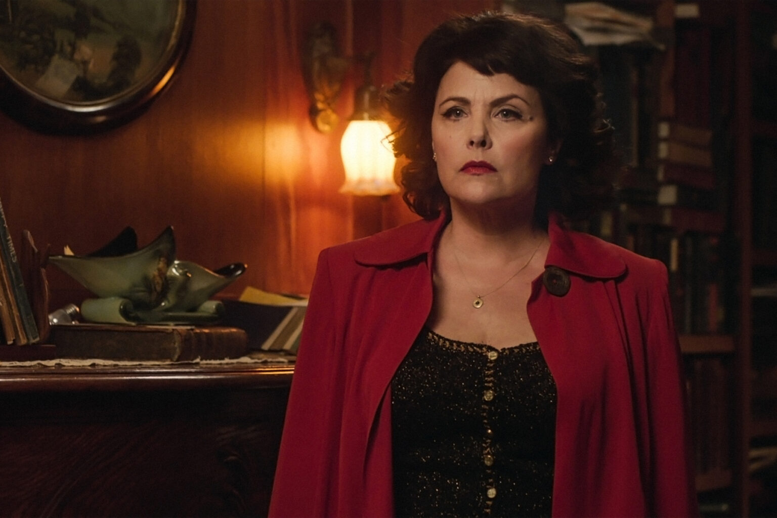'Twin Peaks' Star Sherilyn Fenn on What It Was Really Like to Work With ...