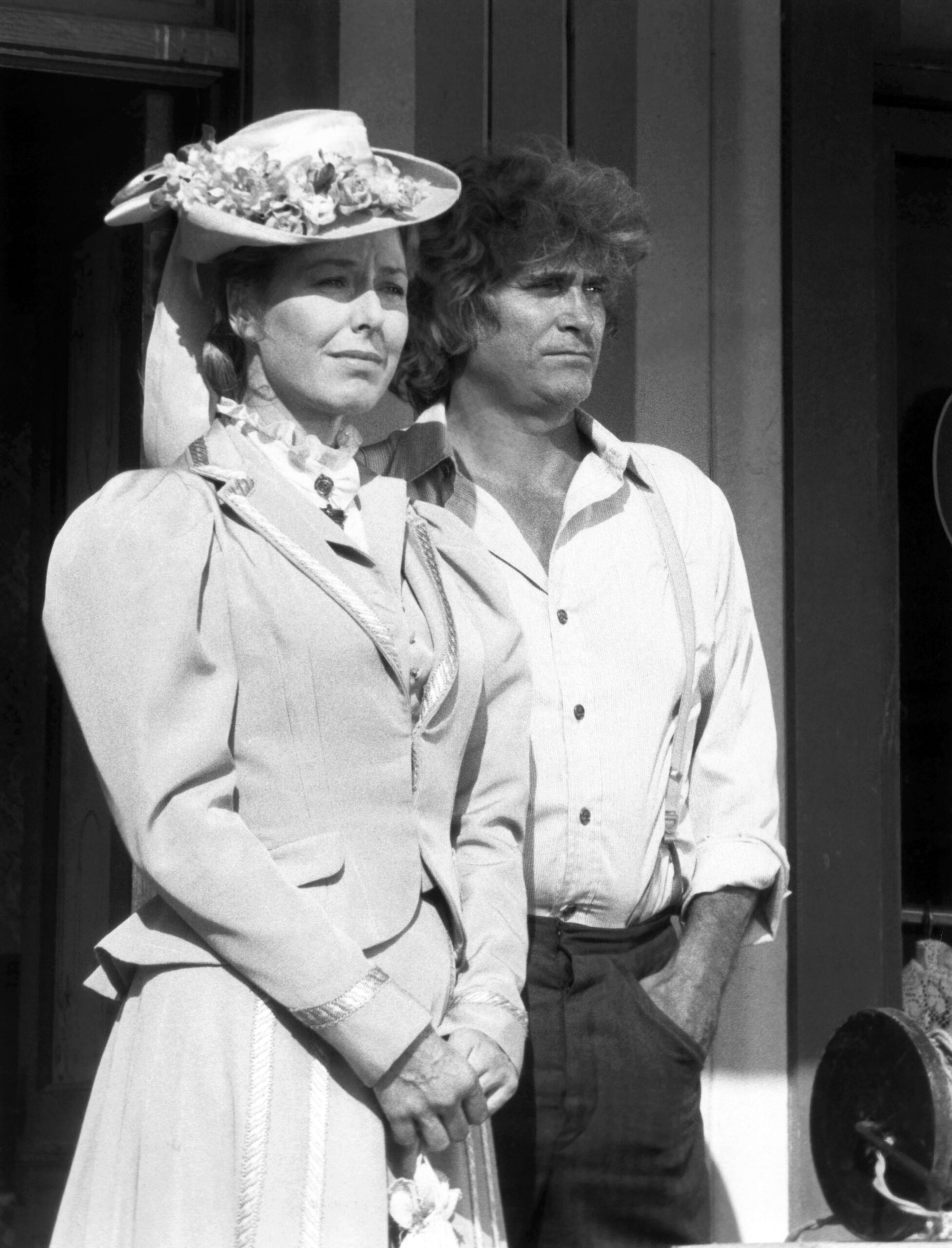 Melissa Gilbert Recalls Michael Landon Blowing Up Walnut Grove in Last Episode of 'Little House ...