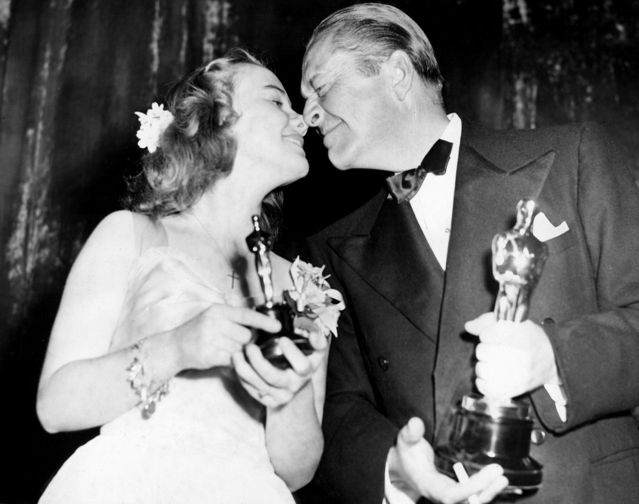 What Was a Juvenile Oscar? Shirley Temple and Hayley Mills Won This ...