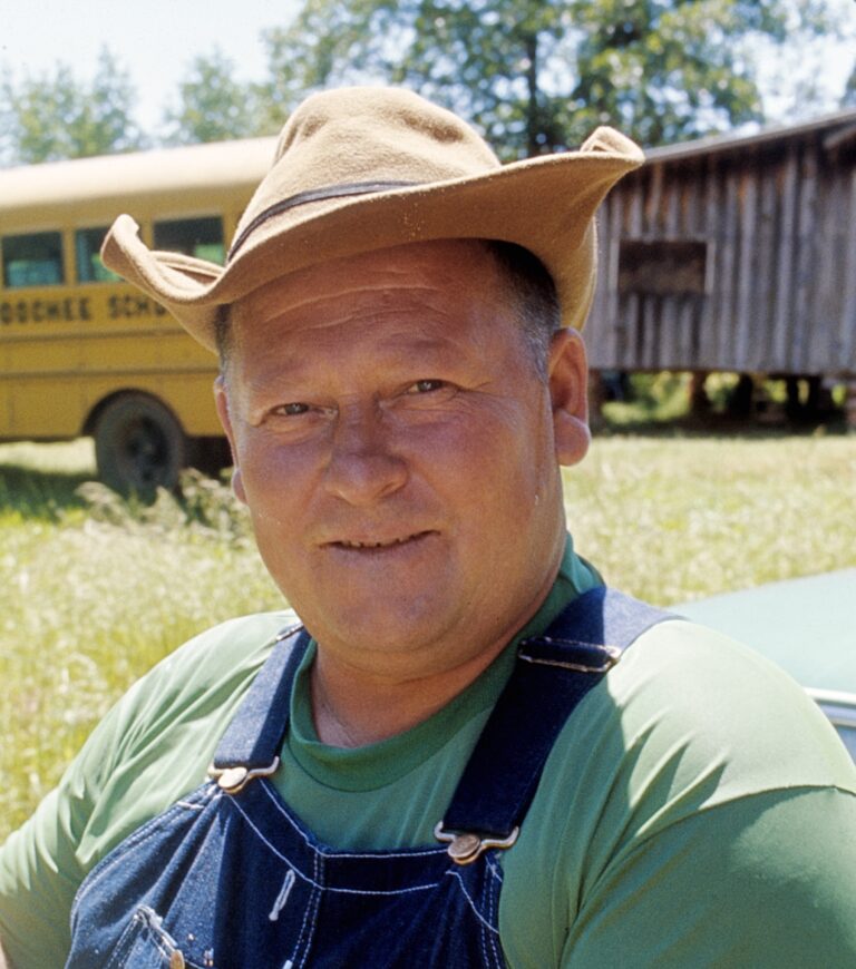 Who's Still Alive from 'Hee Haw'?