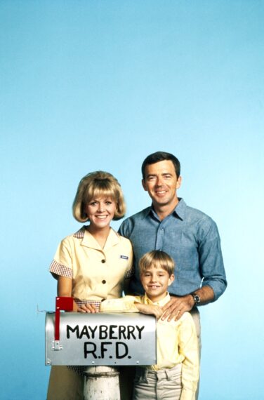 Who Is Still Alive From the 'Andy Griffith Show' Spinoff 'Mayberry R.F.D.'?
