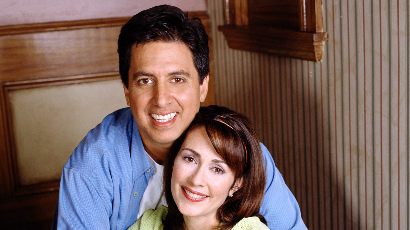 ‘Everybody Loves Raymond’: Ray Romano Took 1 Item From Set But Had to ...